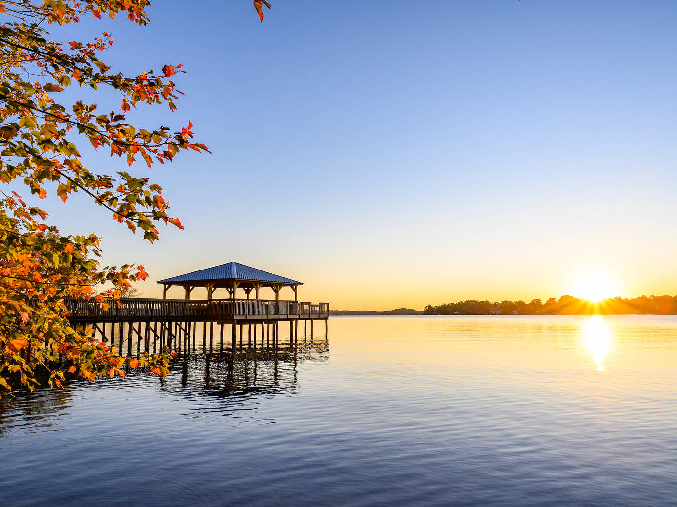 11 Best Lakes in the U.S. For a Cool Freshwater Dip