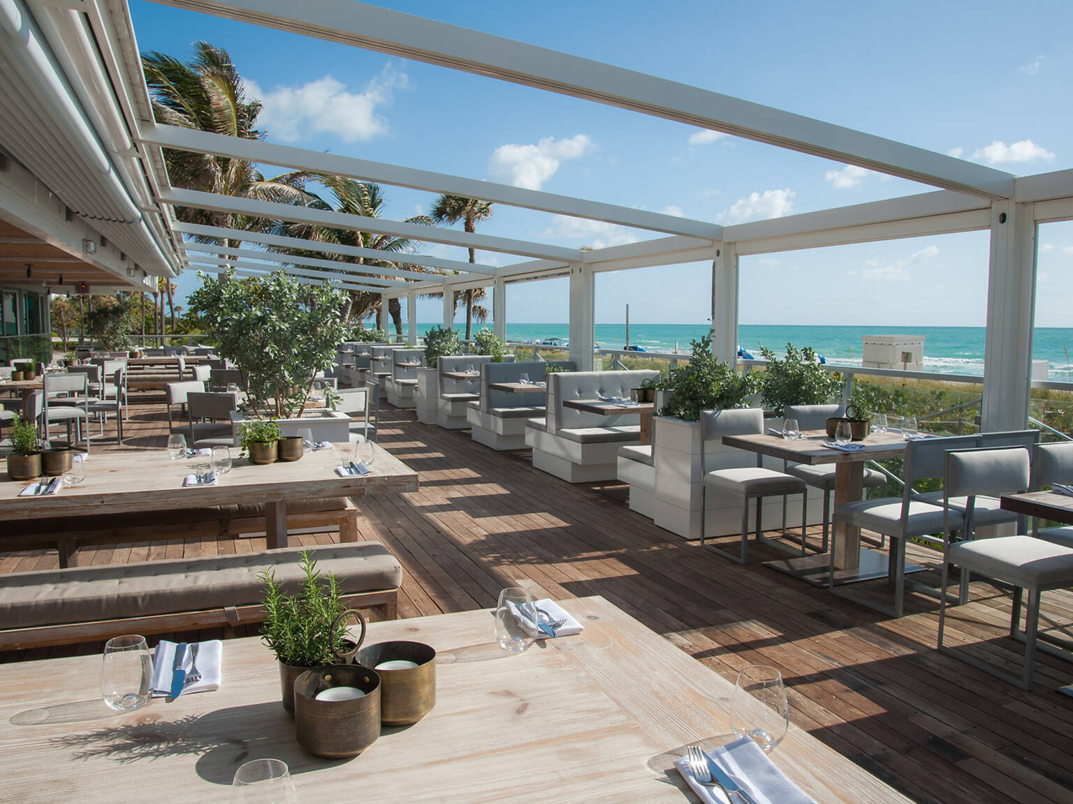 21 Best Waterfront Restaurants in Miami for Ocean and River Views