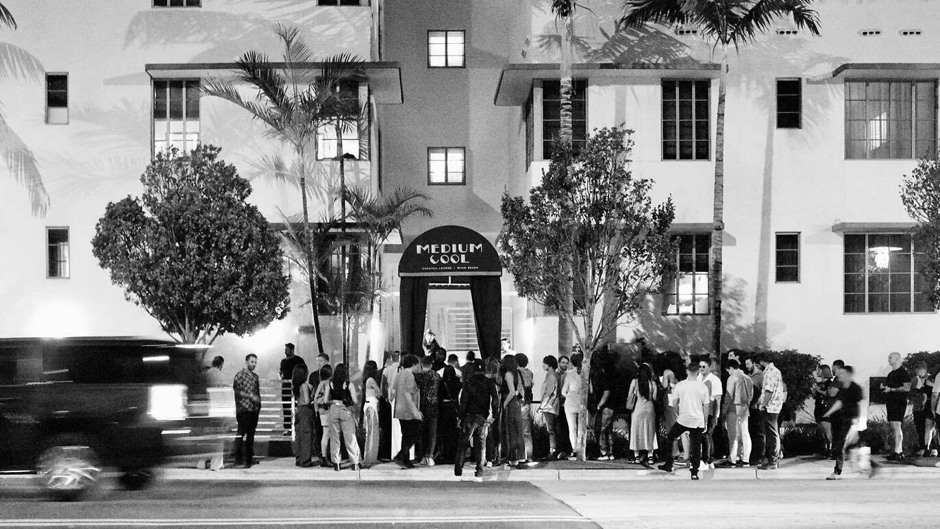 Medium Cool | Bars in South Beach, Miami