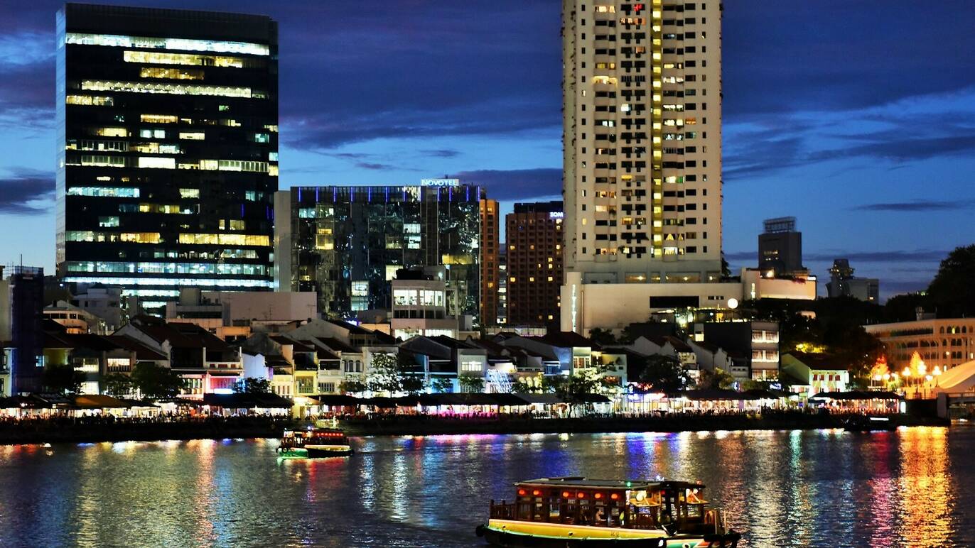 Guide to Bayfront: The Best Things To Do, Eat, Drink, And Shop For