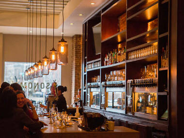 18 Best Bars in DC | Cocktails, Rooftop Bars and More