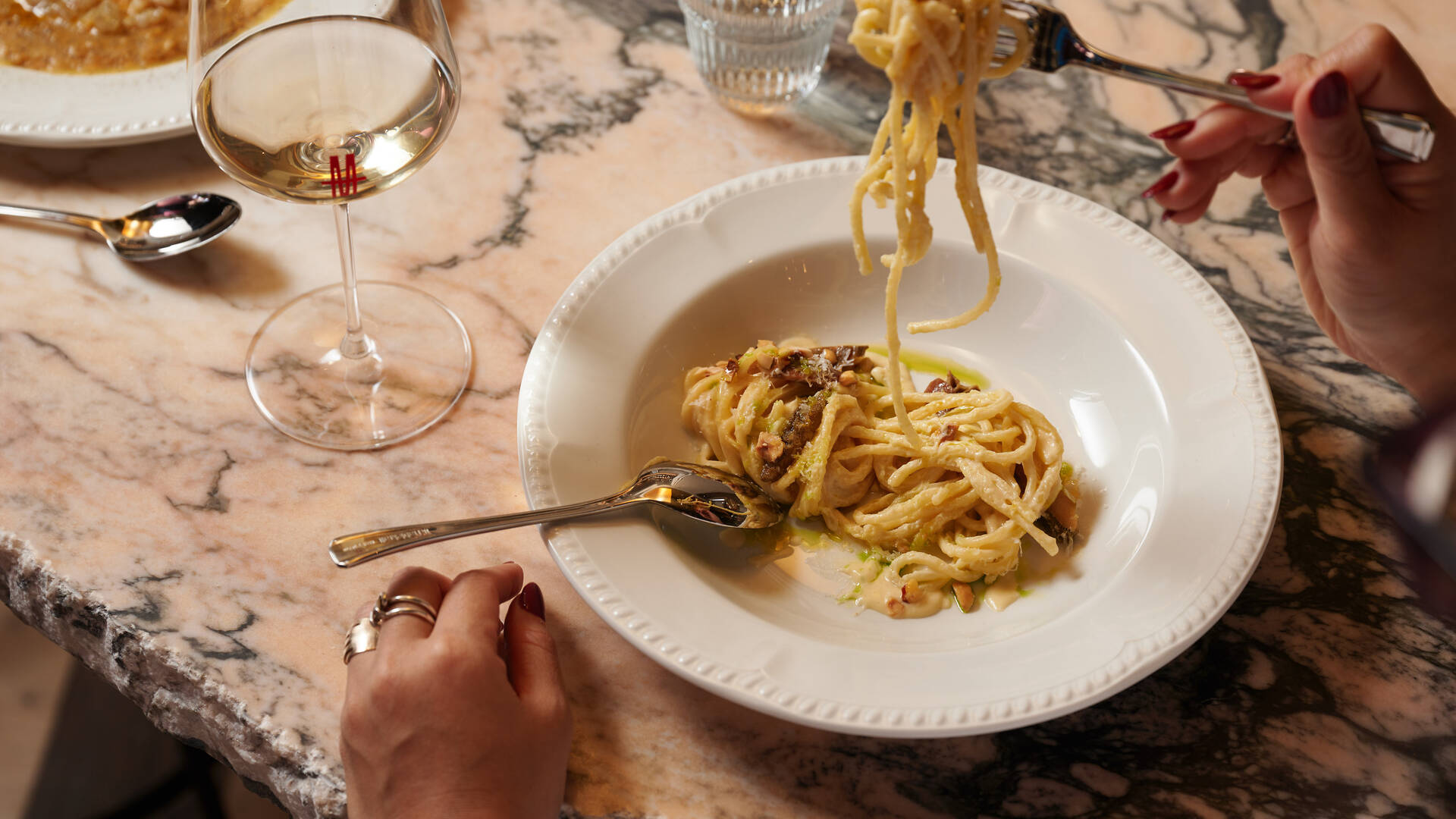 Bar Morris is a Italian wine bar and restaurant in Sydney