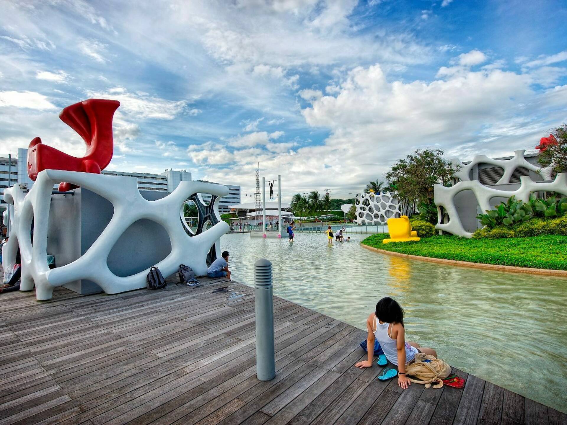 12 Best Rooftop Gardens in Singapore With Views Of The City