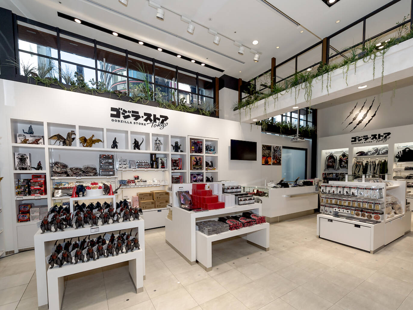 11 best character shops in Tokyo: Hello Kitty, Nintendo, Ghibli, BT21 ...