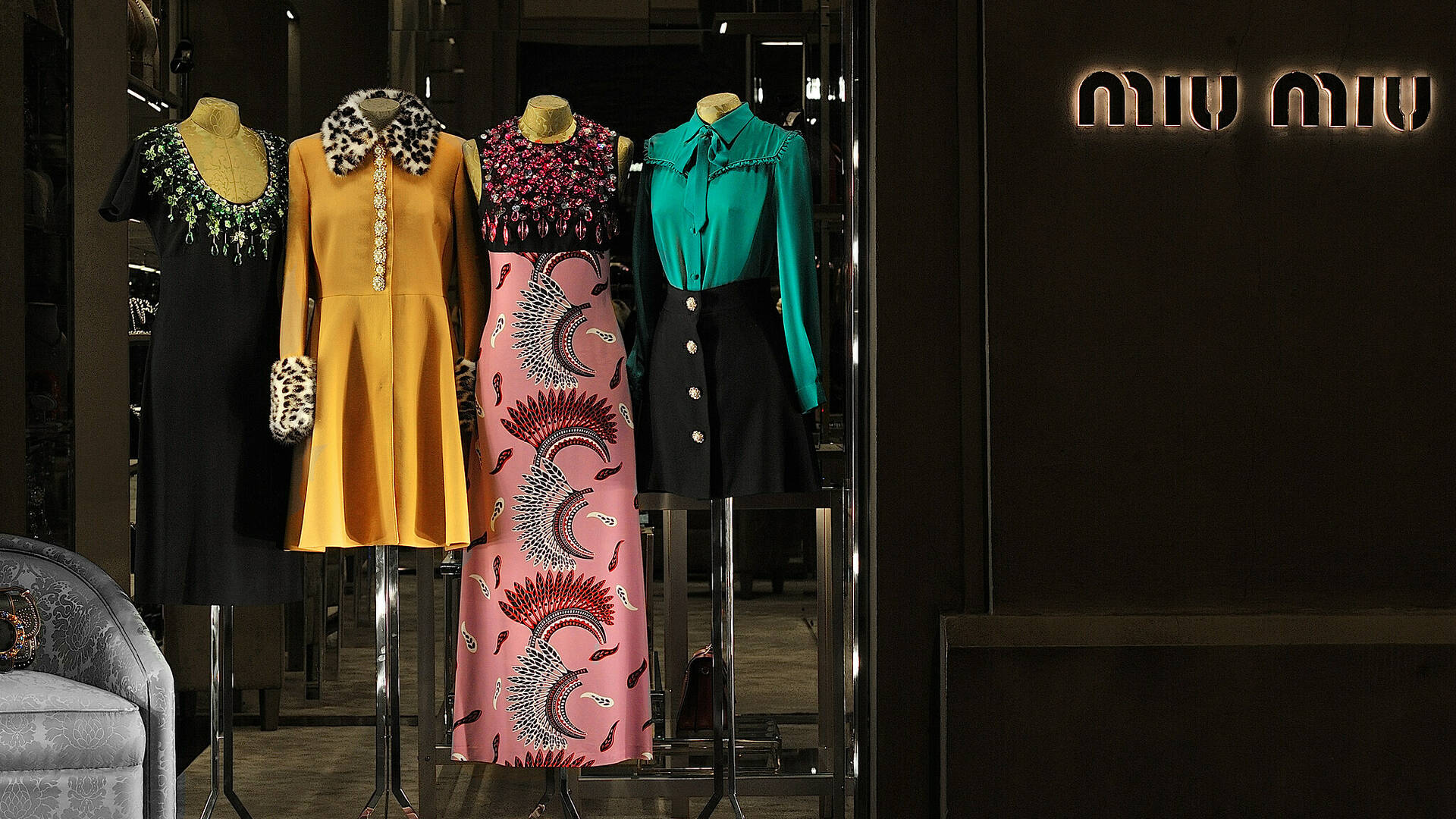 The Ultimate Shopping Guide to Florence: Best Boutiques, Brands And ...