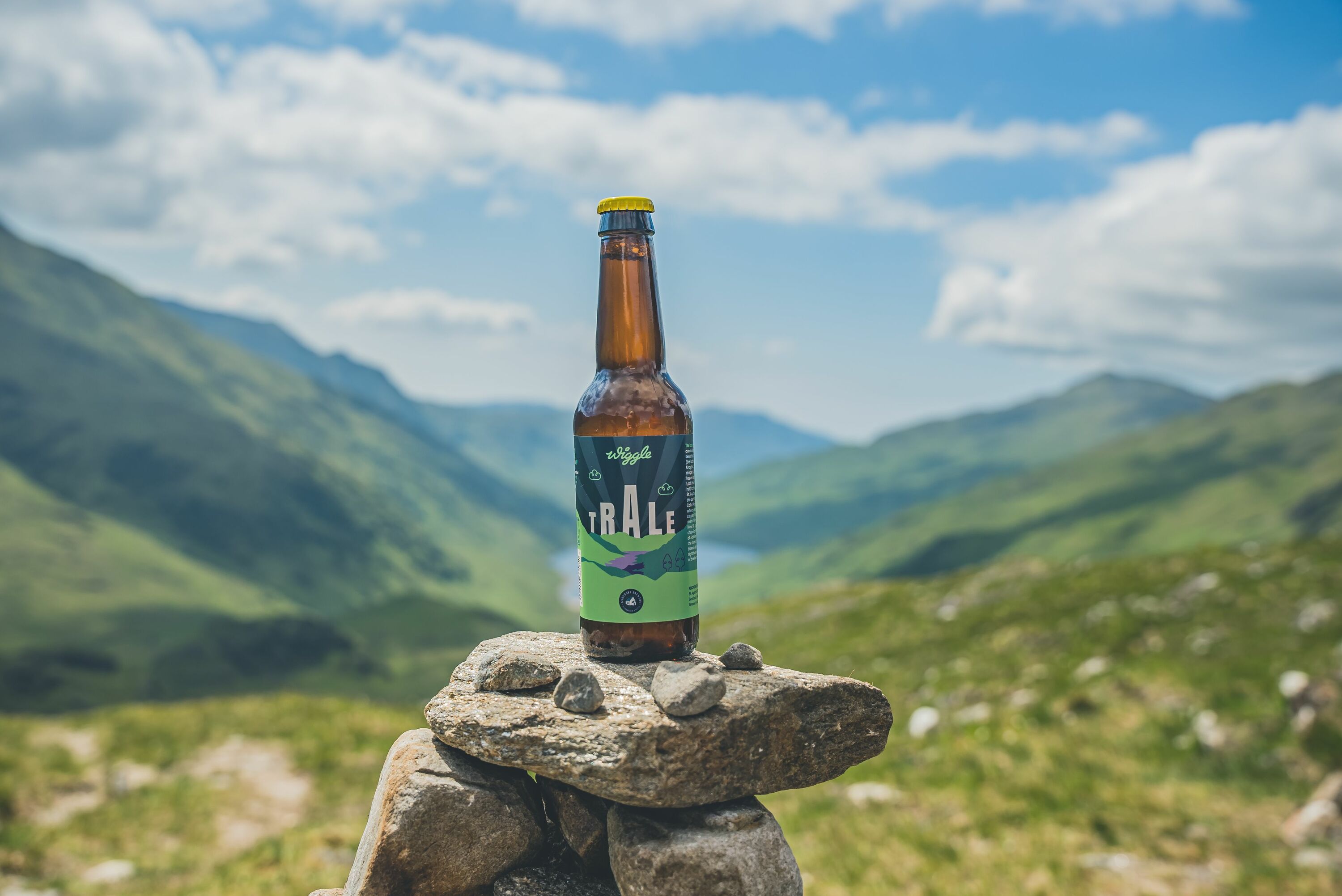 The UK’s Most Remote Pub is Offering Free Beer to People Who Make the ...