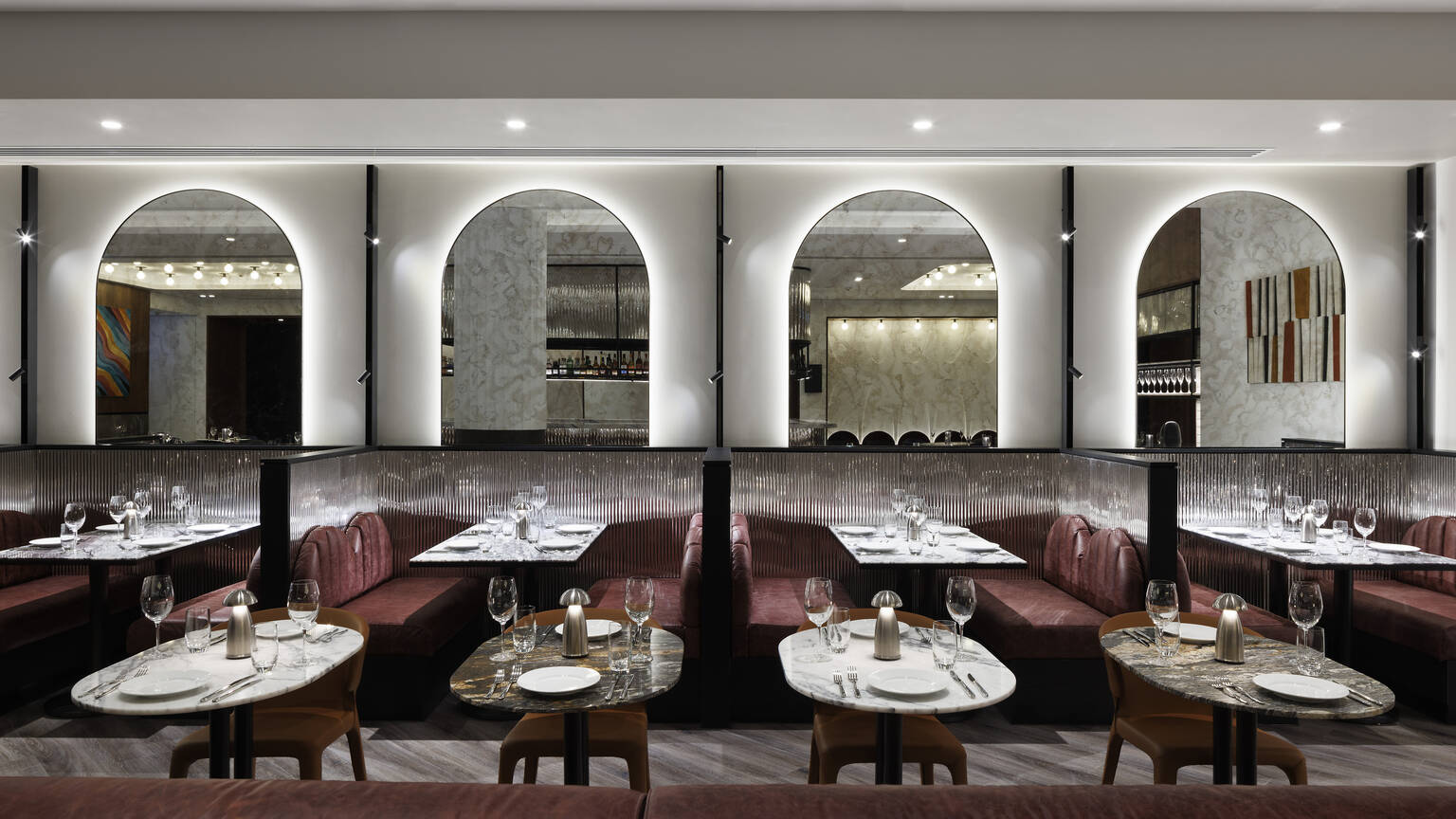 Discover a new cinematic bar and restaurant at Le Meridien Hotel