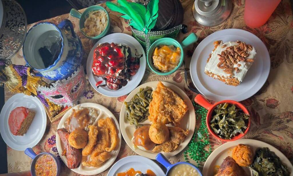 7 Best Buffets in the USA For Unlimited Pasta, Seafood And More