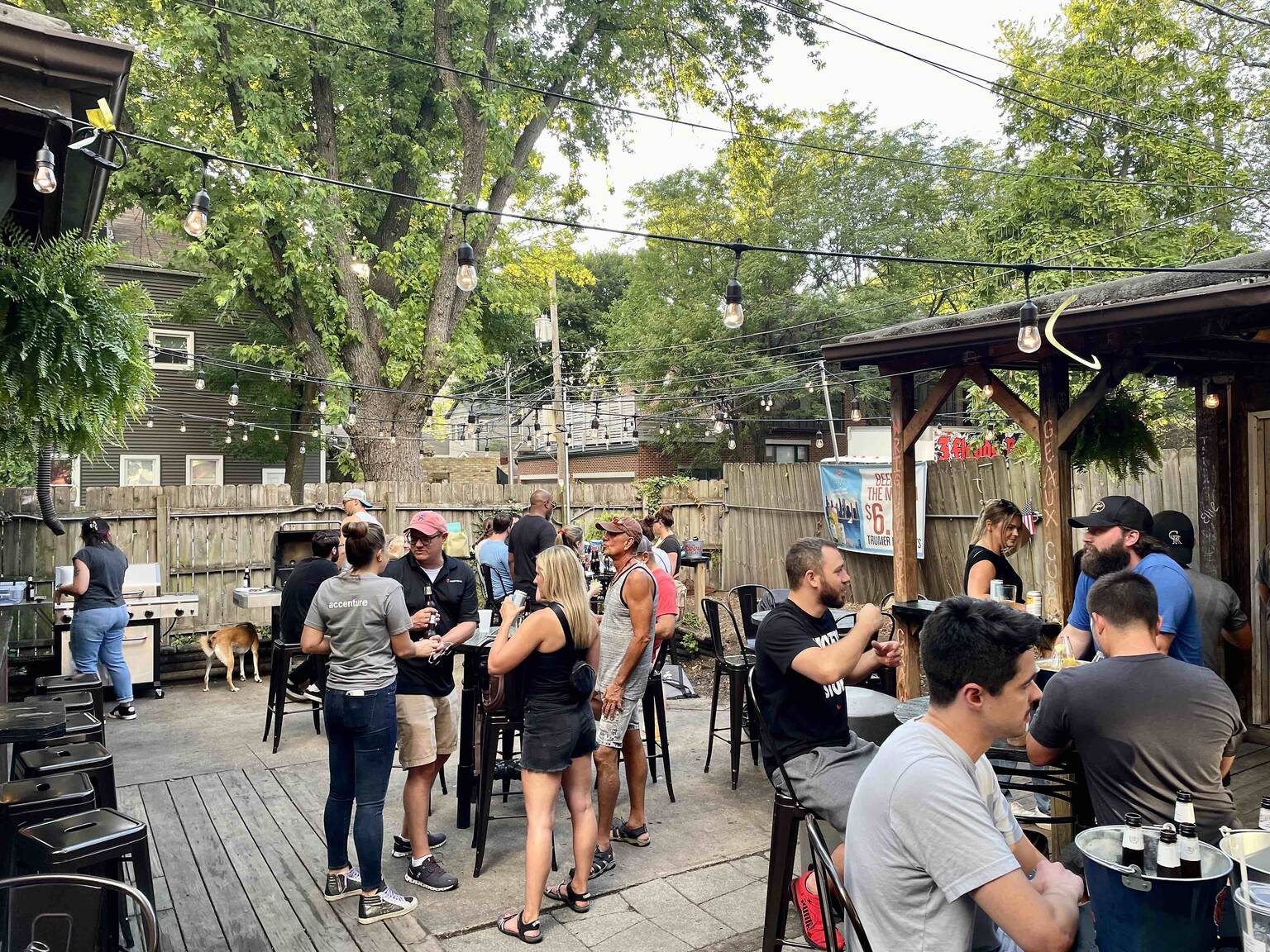 25 Best Beer Gardens For Outdoor Drinking in Chicago