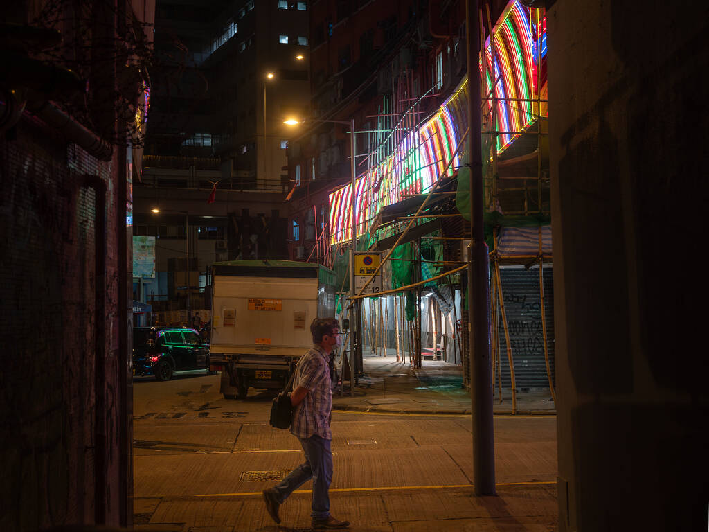 Hong Kong neon signs: A guide to capturing the best neons in Hong Kong
