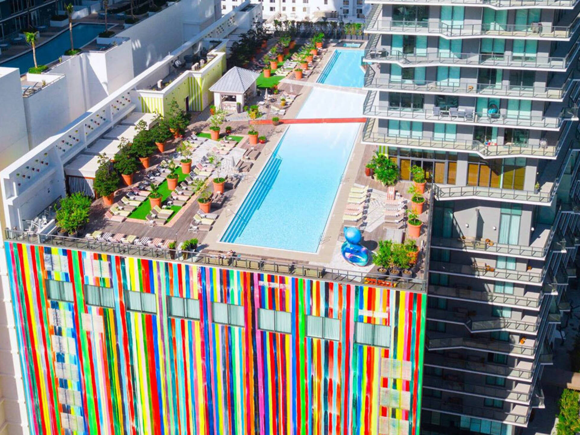 8 Rooftop Pools in Miami You Can Actually Get Into