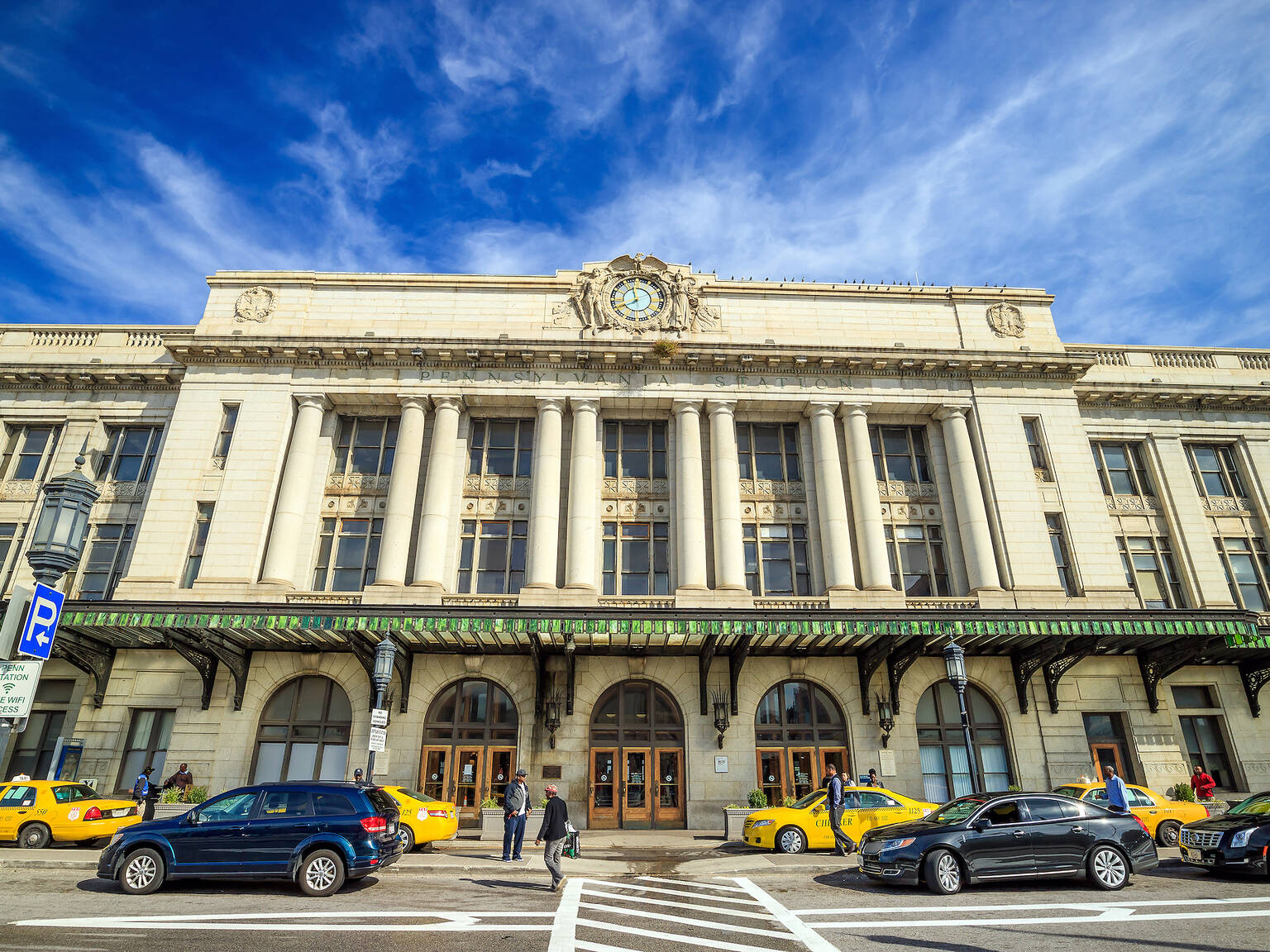 10 Busiest Train Stations in the U.S.