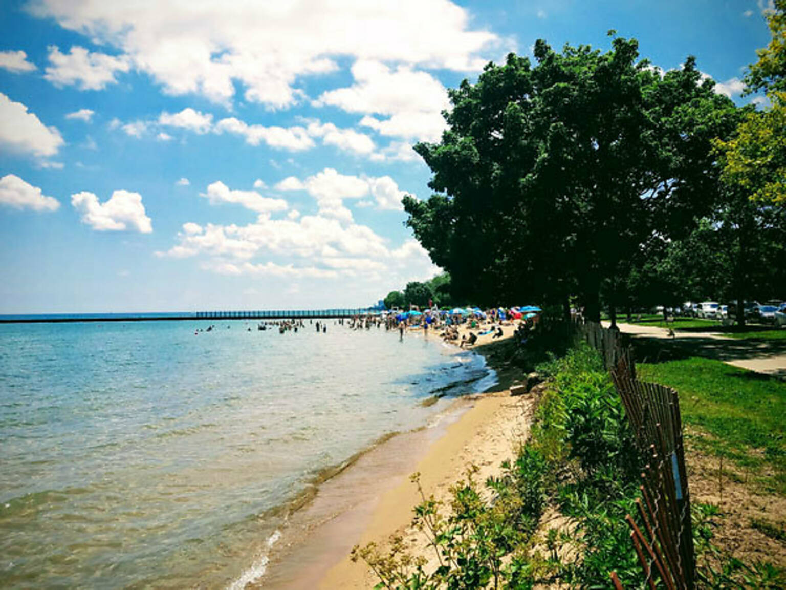 28 Best Chicago Beaches to Explore for Sunny Summer Fun