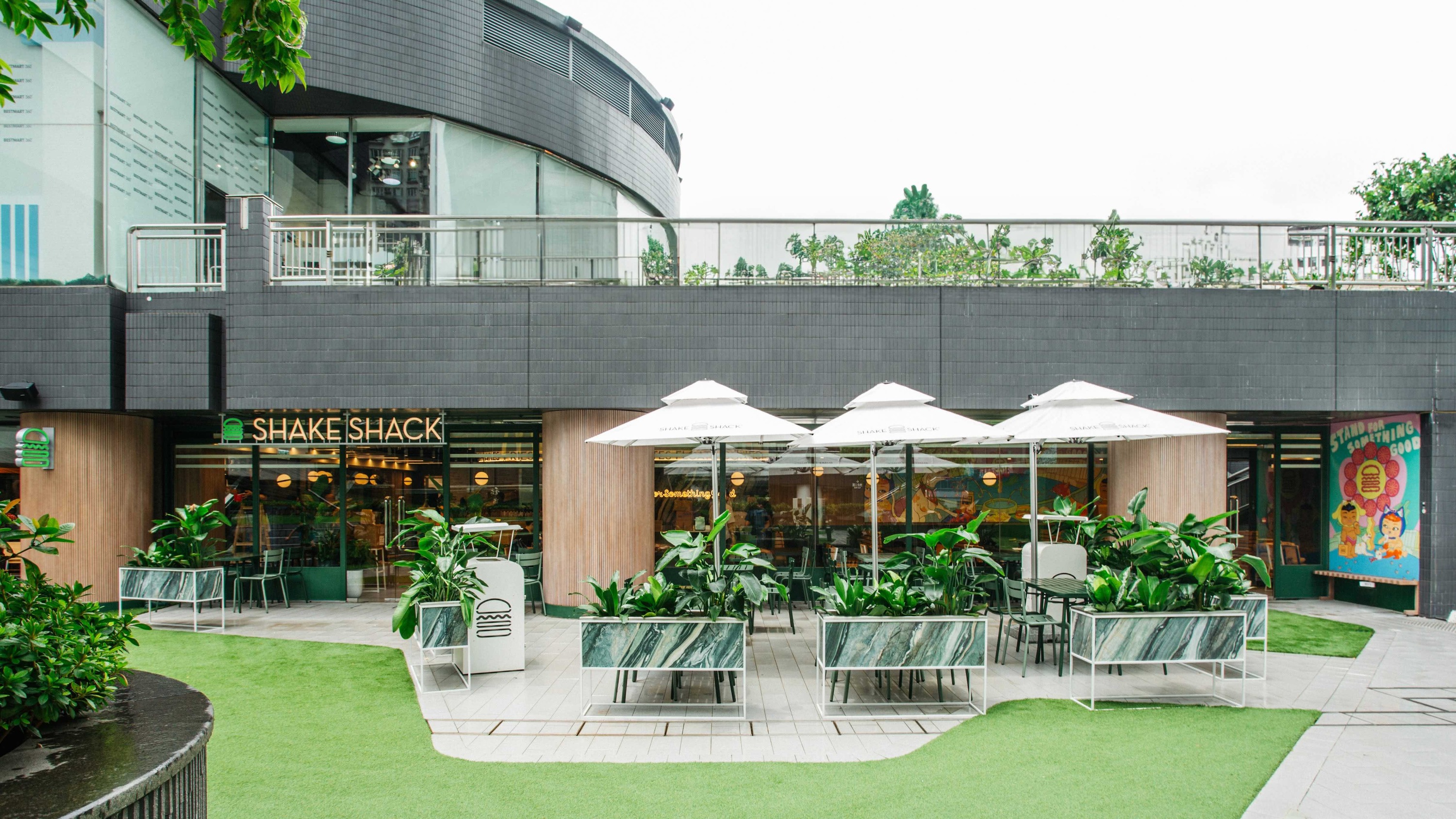 Shake Shack's Metroplaza location grand opening party | Things to do in ...
