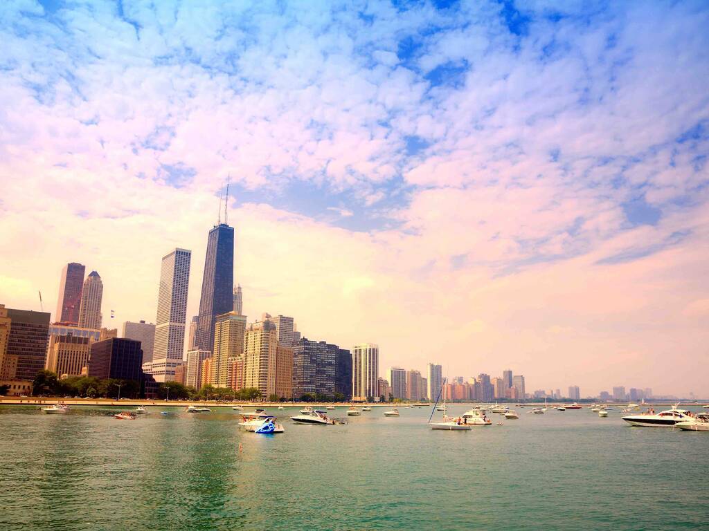 The Best Chicago-Themed Gifts to Get Your Loved Ones