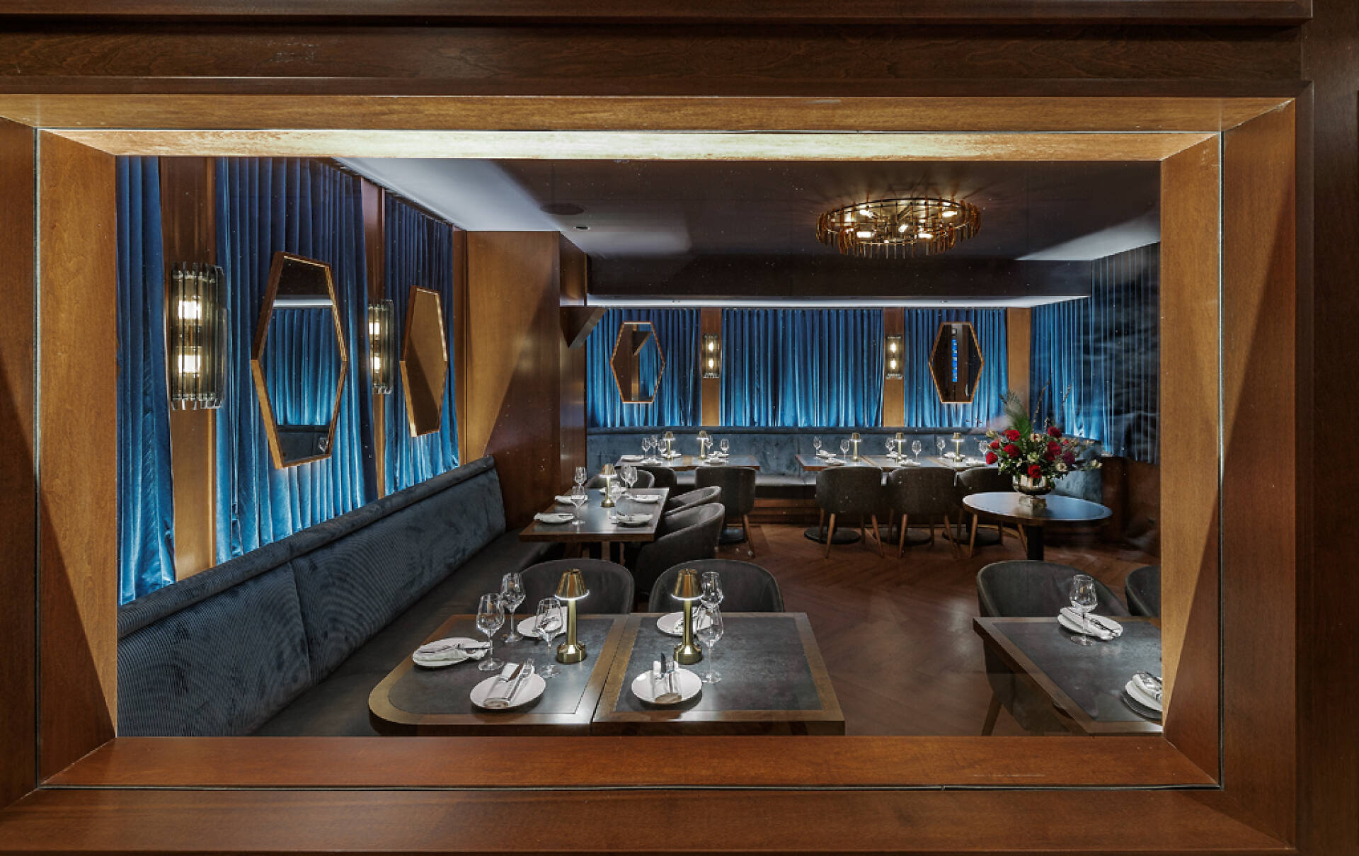 Fioretta | Restaurants in West Loop, Chicago