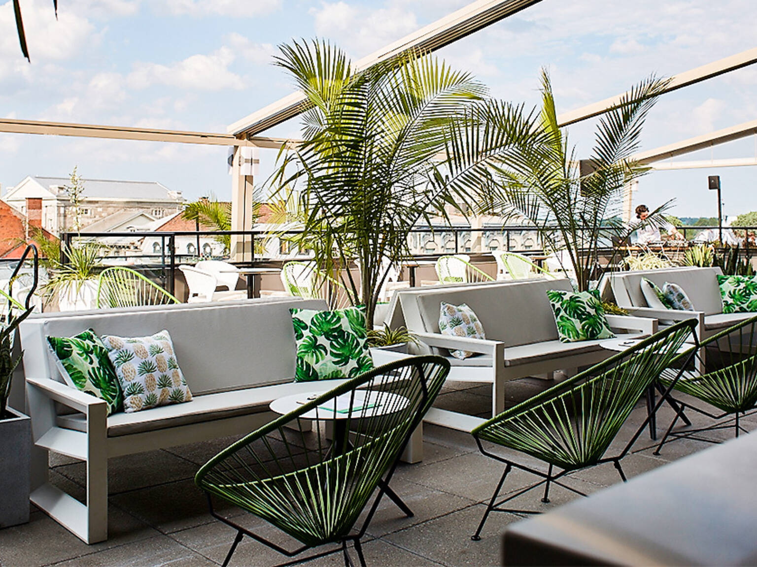 22 Best Terrasses in Montreal To Enjoy Peak Summer