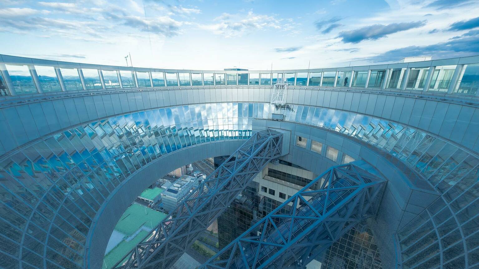 3 best observation decks in Osaka for stunning views of Osaka city skyline