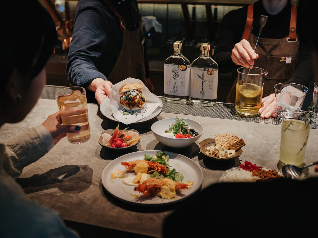 9 best hidden bars in Tokyo and where to find them