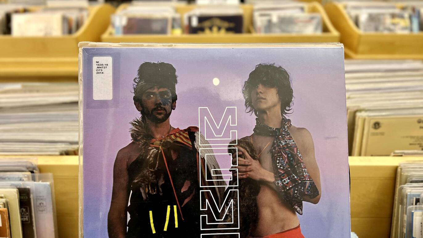 9 Free Things You Can Get With a Chicago Public Library Card