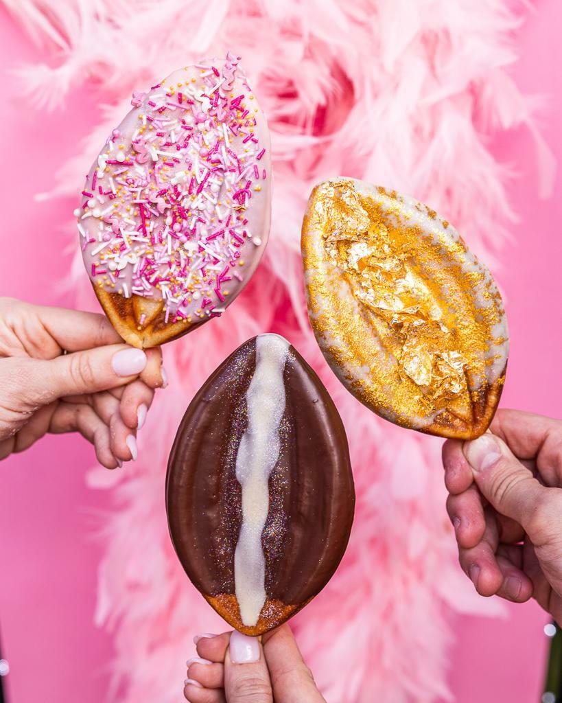 Mykiki makes the naughtiest waffles from Degraves Street