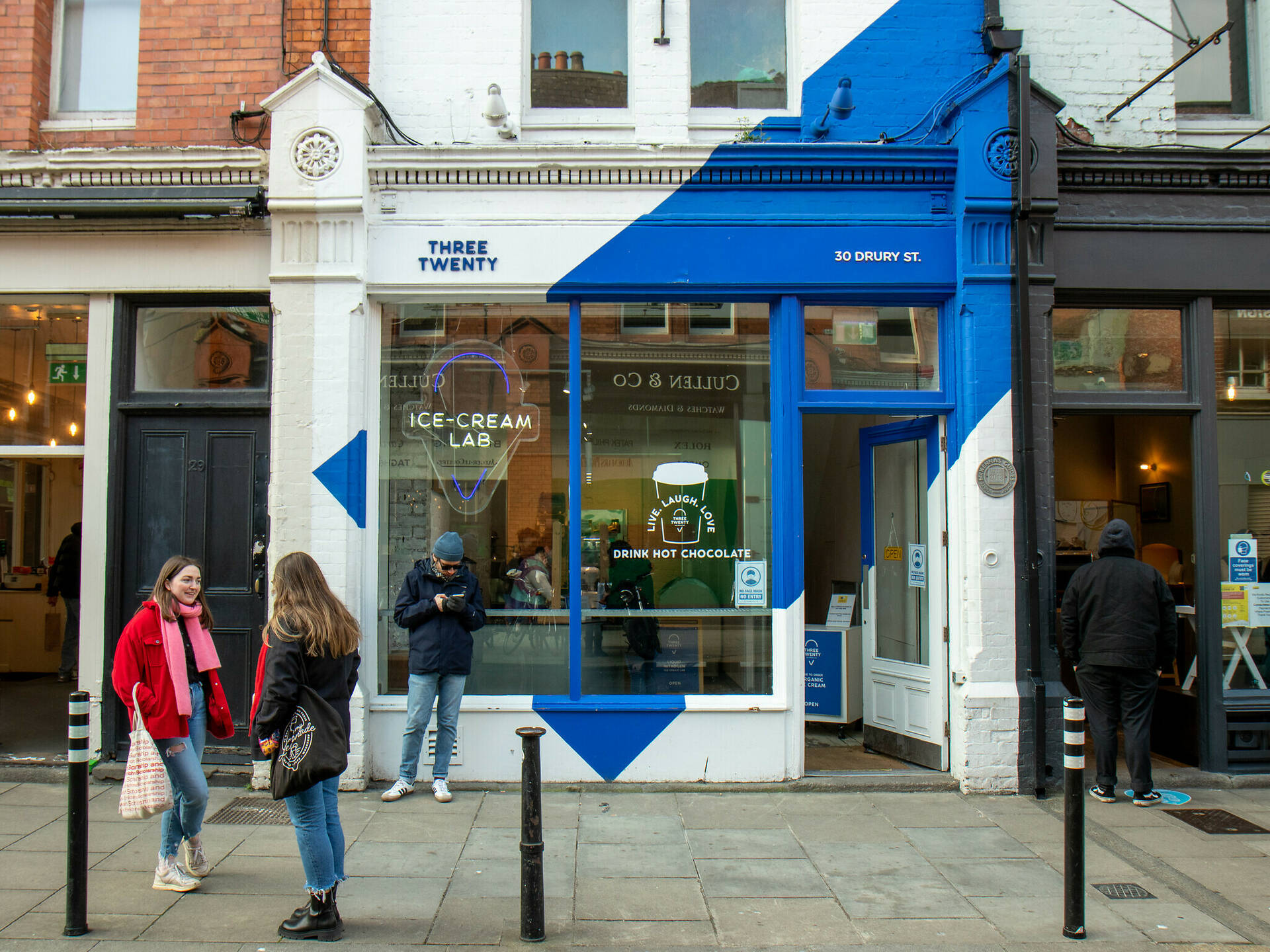 11 Best Places to Go Shopping in Dublin, By A Local