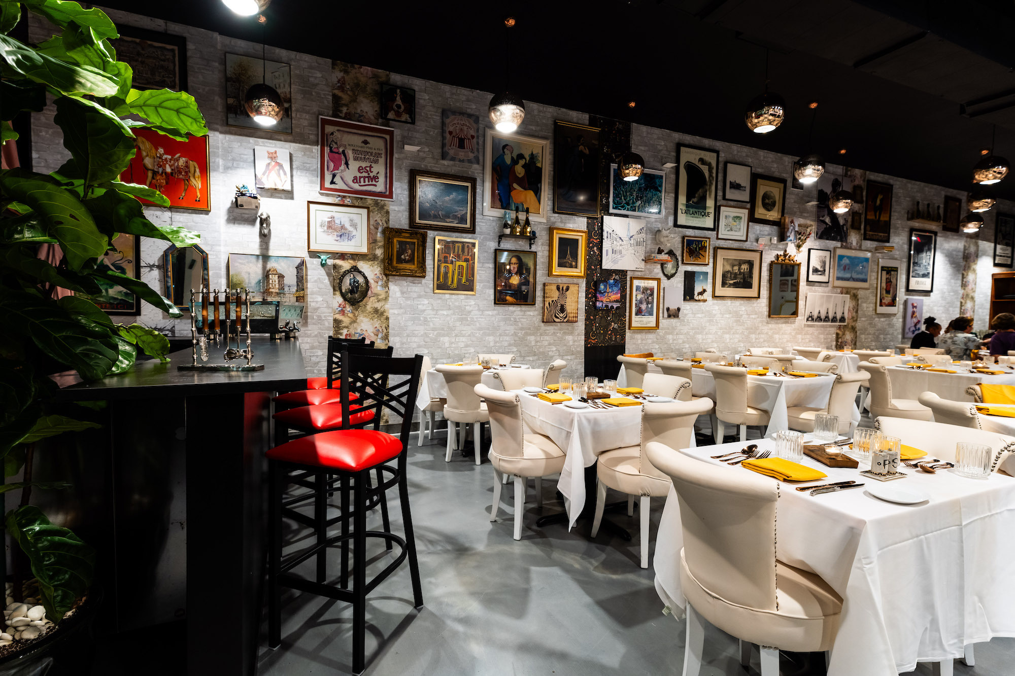 First Look: Ostrow Brasserie, an Innovative Kosher French Restaurant in ...