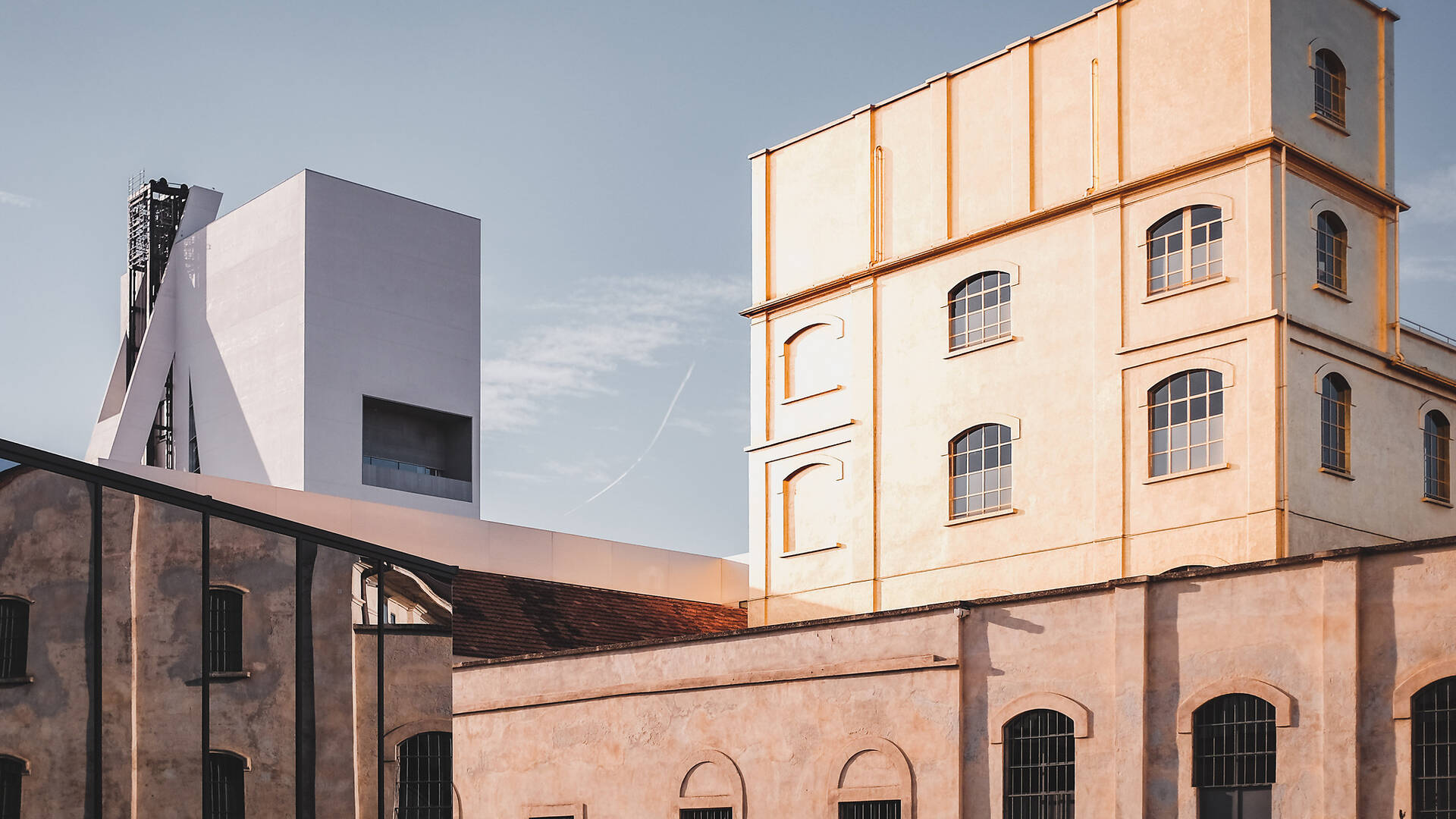 10 Most Beautiful Buildings in Milan