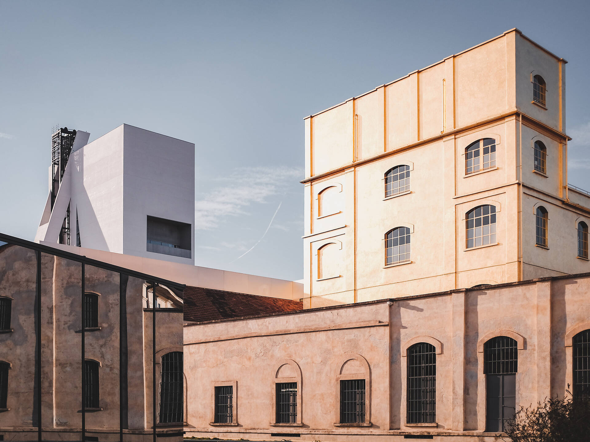 10 Most Beautiful Buildings in Milan