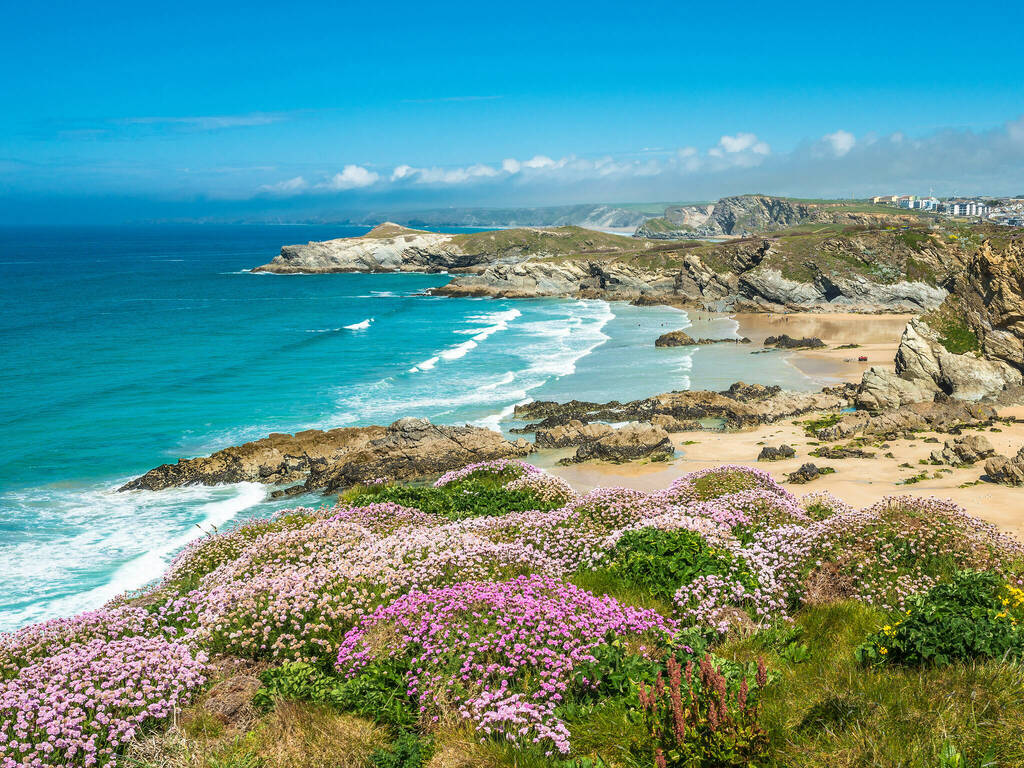14 Best Beaches in Cornwall for Pretty Views and Clear Waters