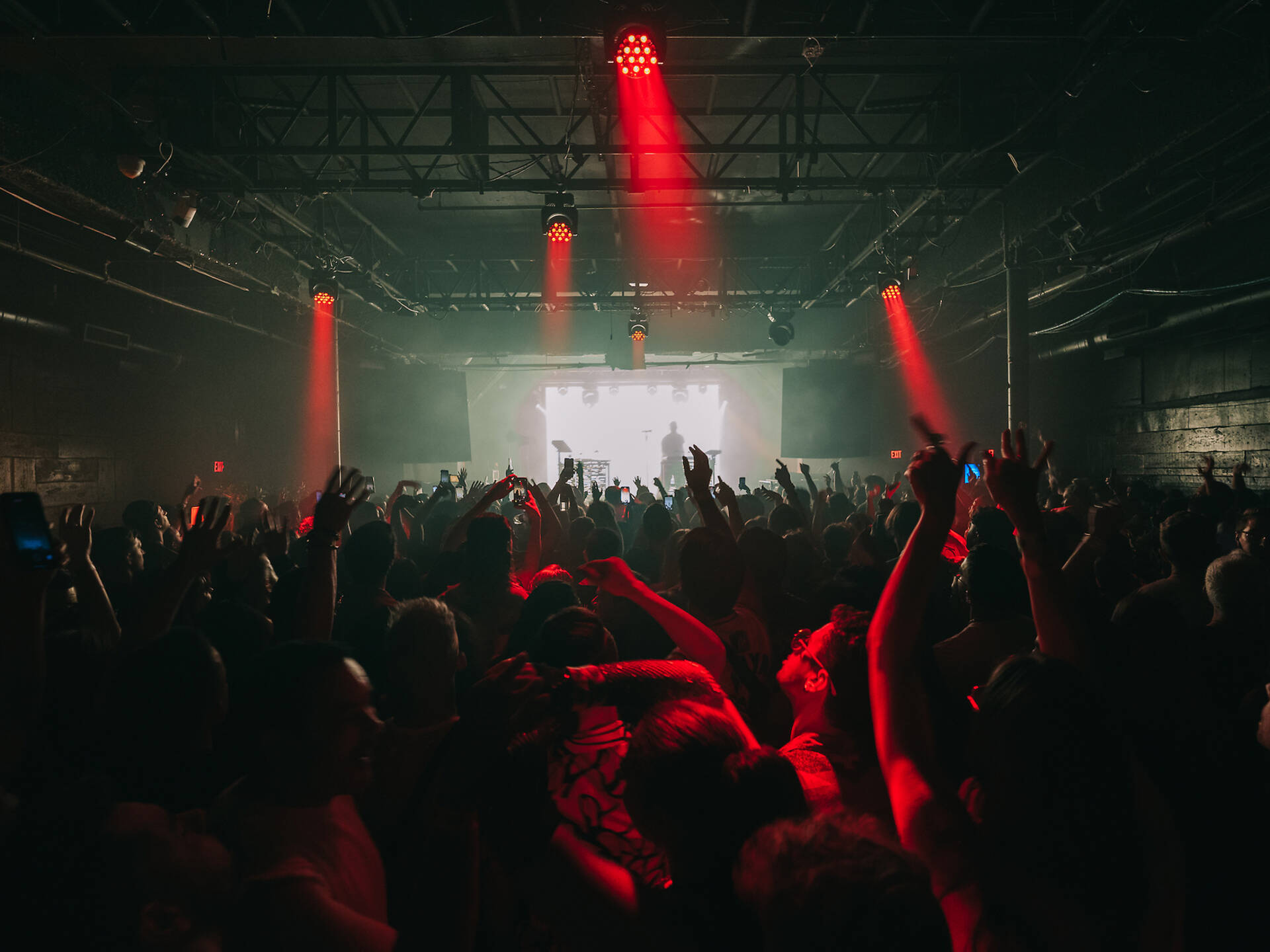 14 Best Live Music Venues in Miami for Rock Shows, Indie Beats and More