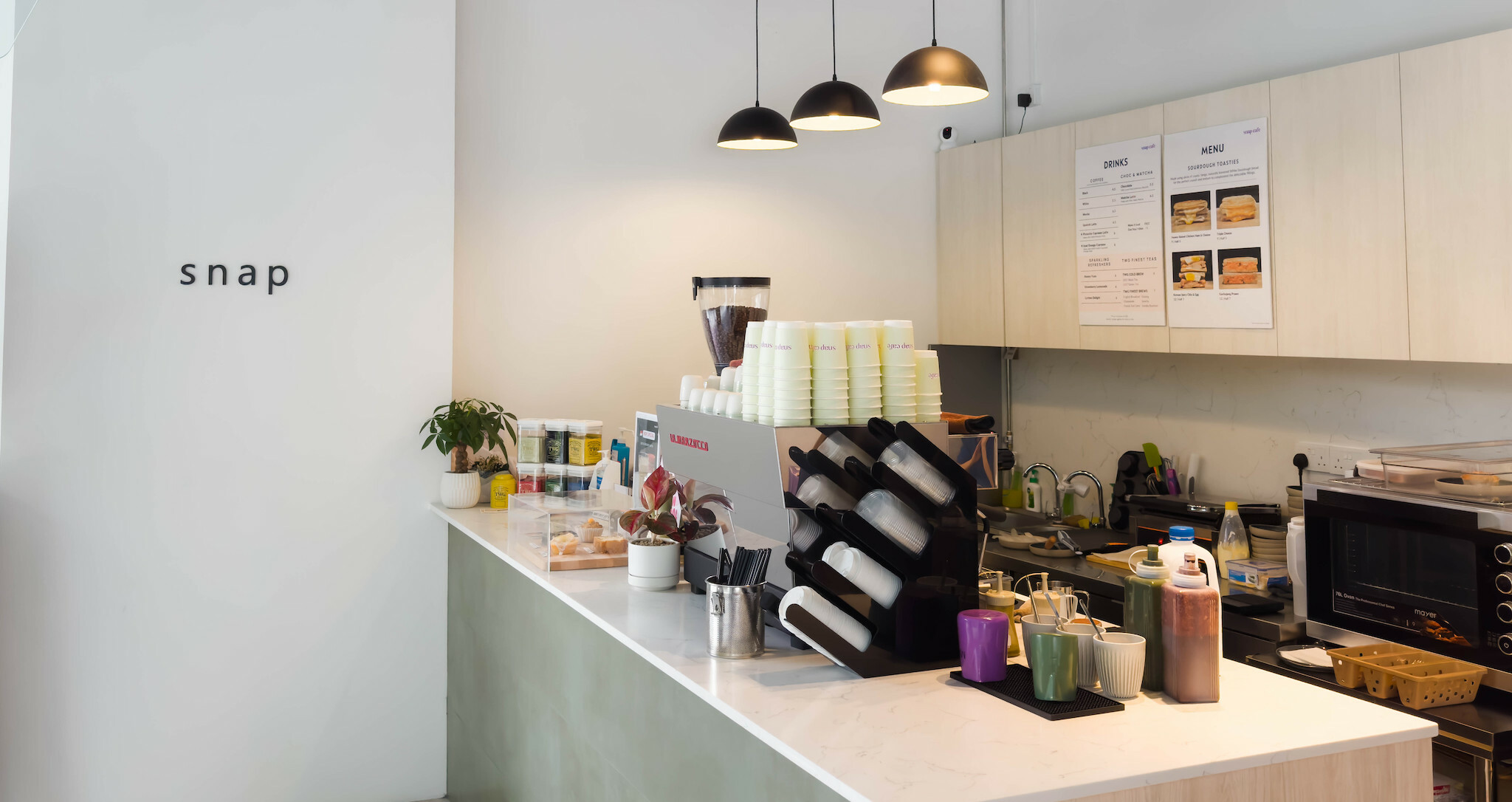 Snap Cafe: Korean-inspired minimalist cafe in the CBD