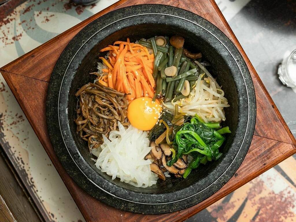 Les 13 meilleurs restaurants coréens de Paris pour se croire comme à Séoul