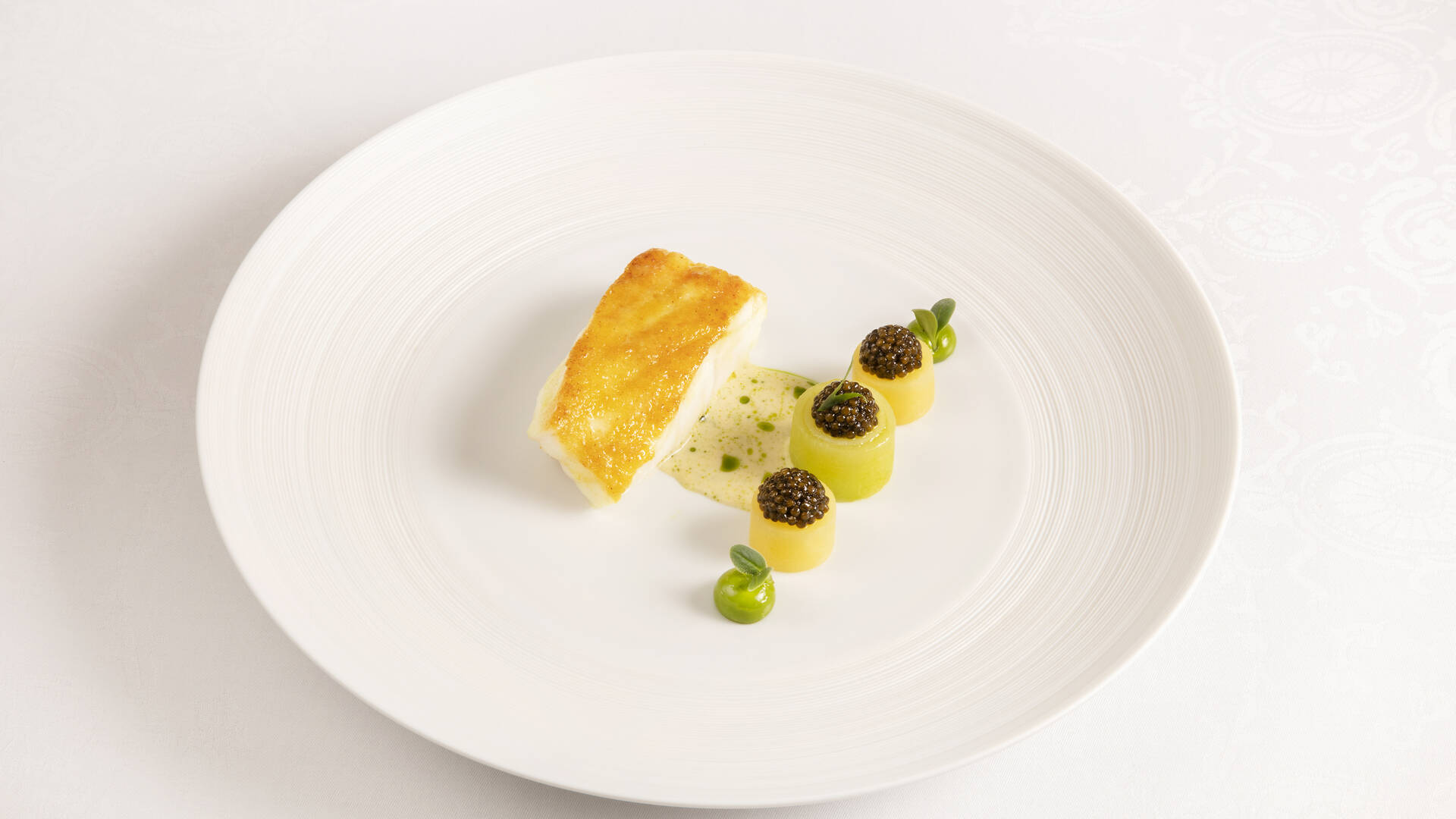 Review: The Ritz Restaurant in Mayfair, London