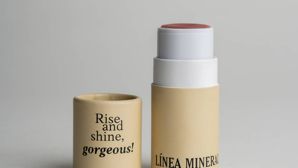 8 marcas mexicanas de maquillaje que además son naturales