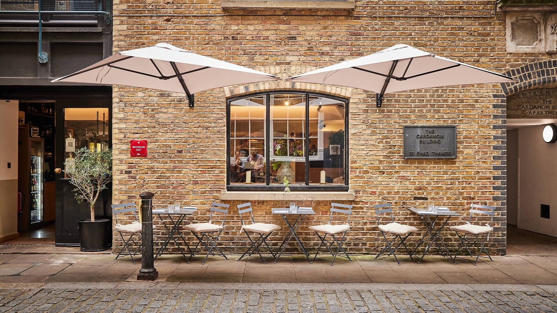 Legare | Restaurants in Tower Bridge, London