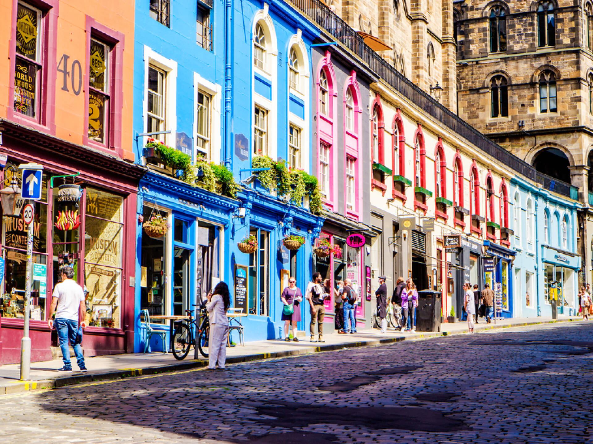 Where To Stay in Edinburgh in 2024, For The Fringe And Beyond