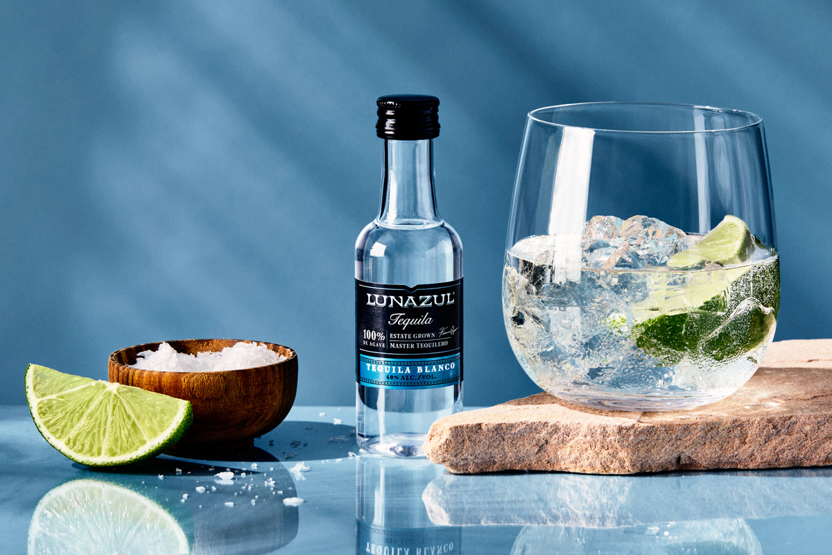 Delta Airlines Announces Changes To Its In-Flight Food And Beverage ...