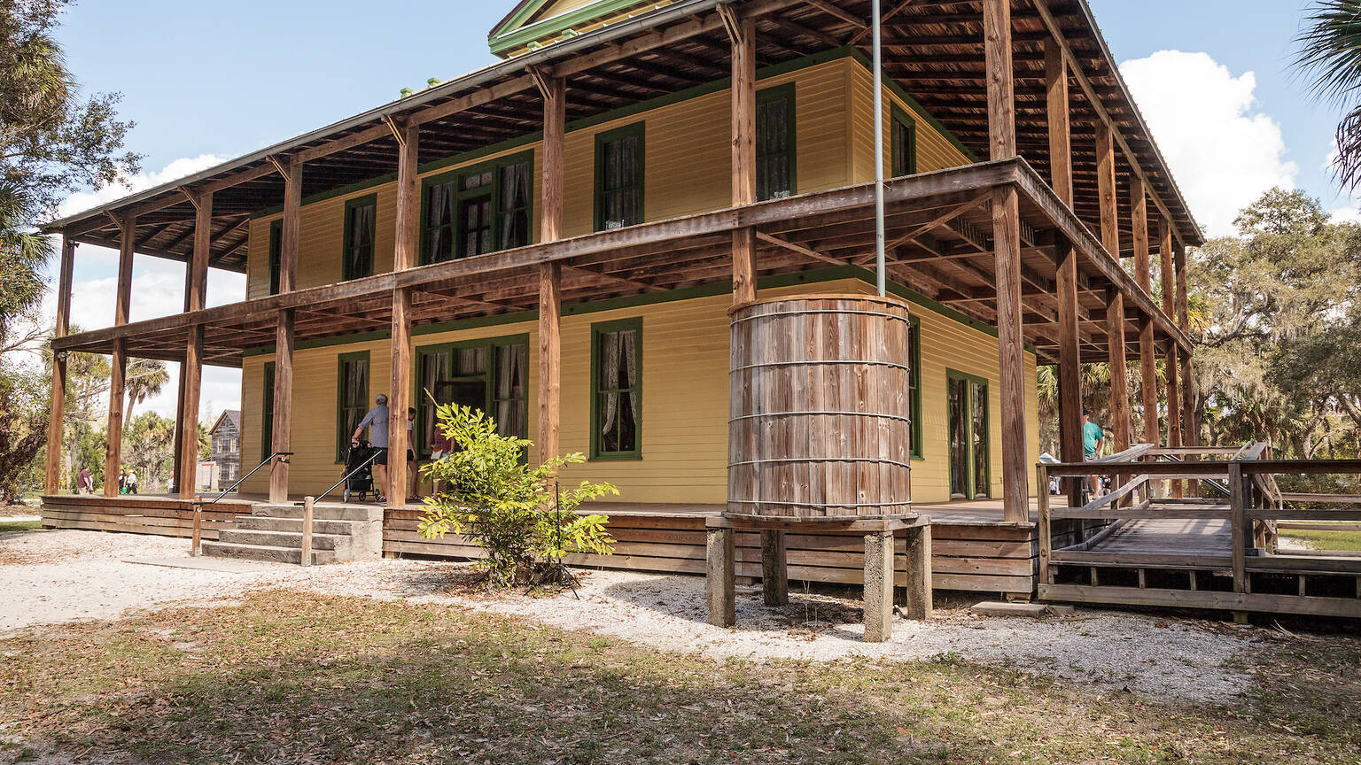 11 Most Haunted Places in Florida | Scariest Towns and Areas