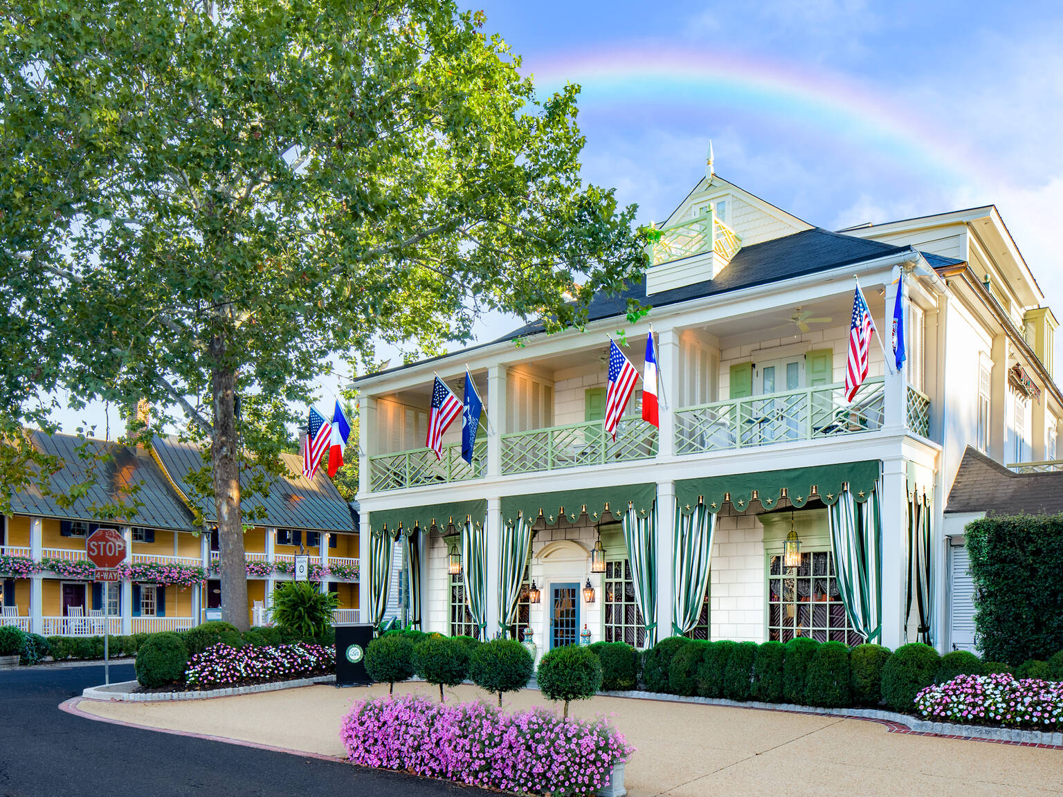 11 Best U.S. Hotels for Foodies Seeking Culinary Experiences