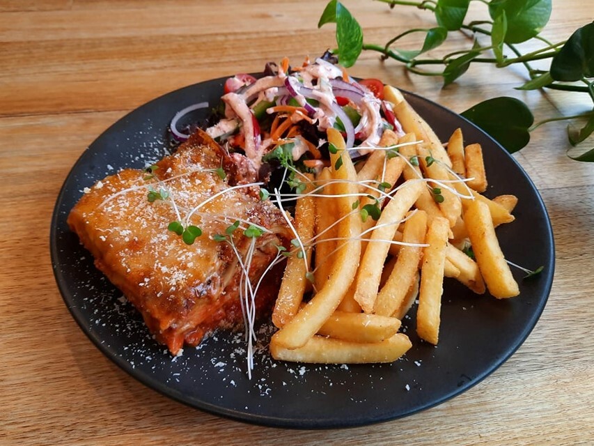 The Green Edge, Windsor