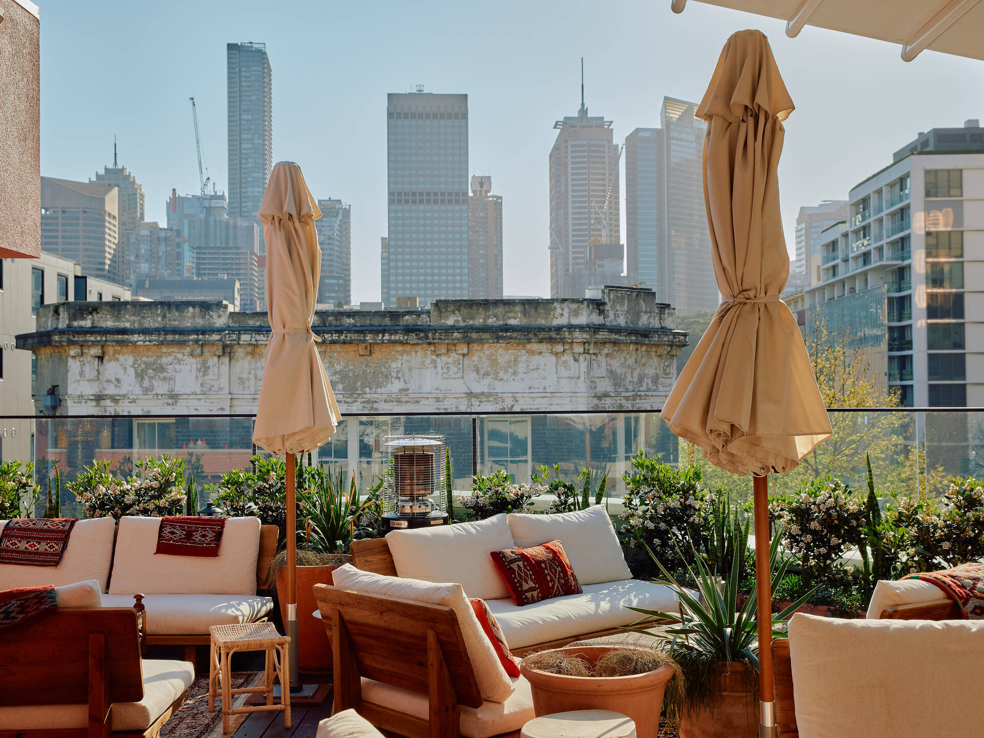 51 best rooftop bars in Sydney to grab a drink at