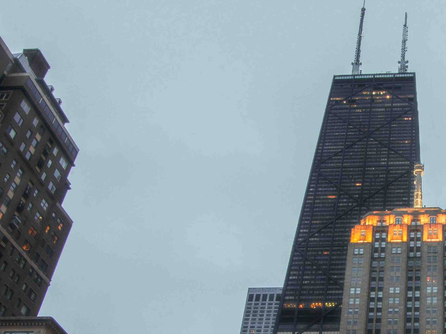 Haunted Places in Chicago: 23 Spooky Spots To Visit