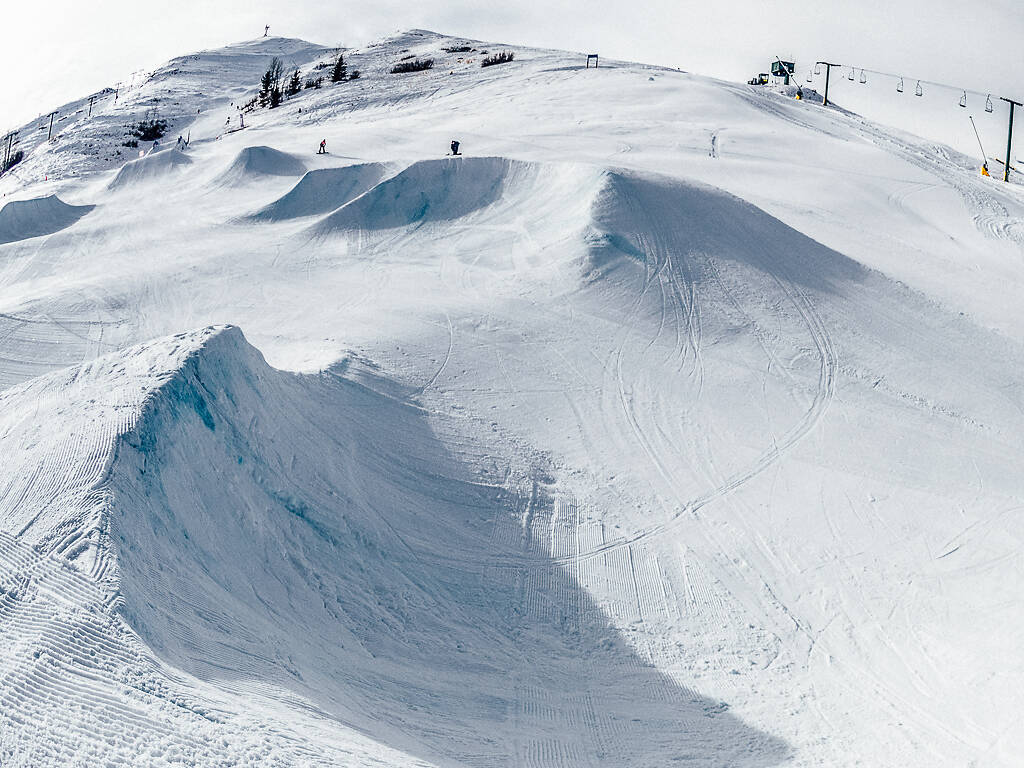 20 Best Places to Snowboard in the U.S.