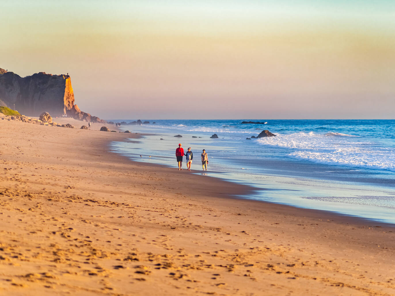 15 Best Beaches in California for Swimming and Surfing