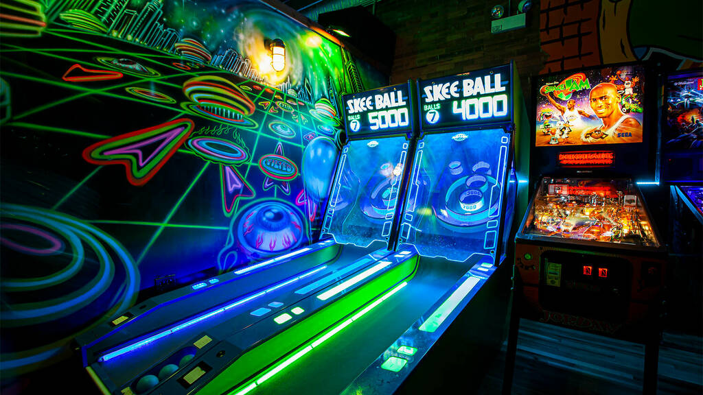 13 Best Arcade Bars in Chicago to Drink Beer and Play Games