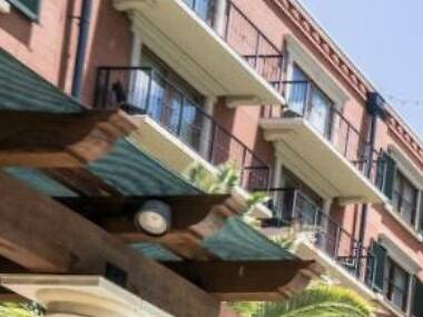 13 Best Hotels in Houston for 2025 - Budget to Luxe