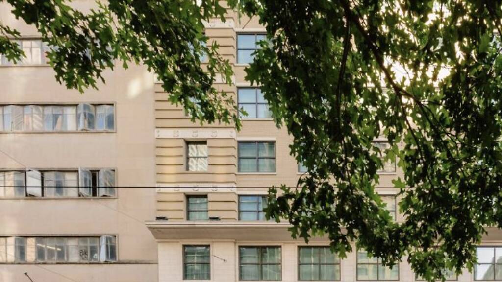 13 Best Hotels in Houston for 2025 - Budget to Luxe
