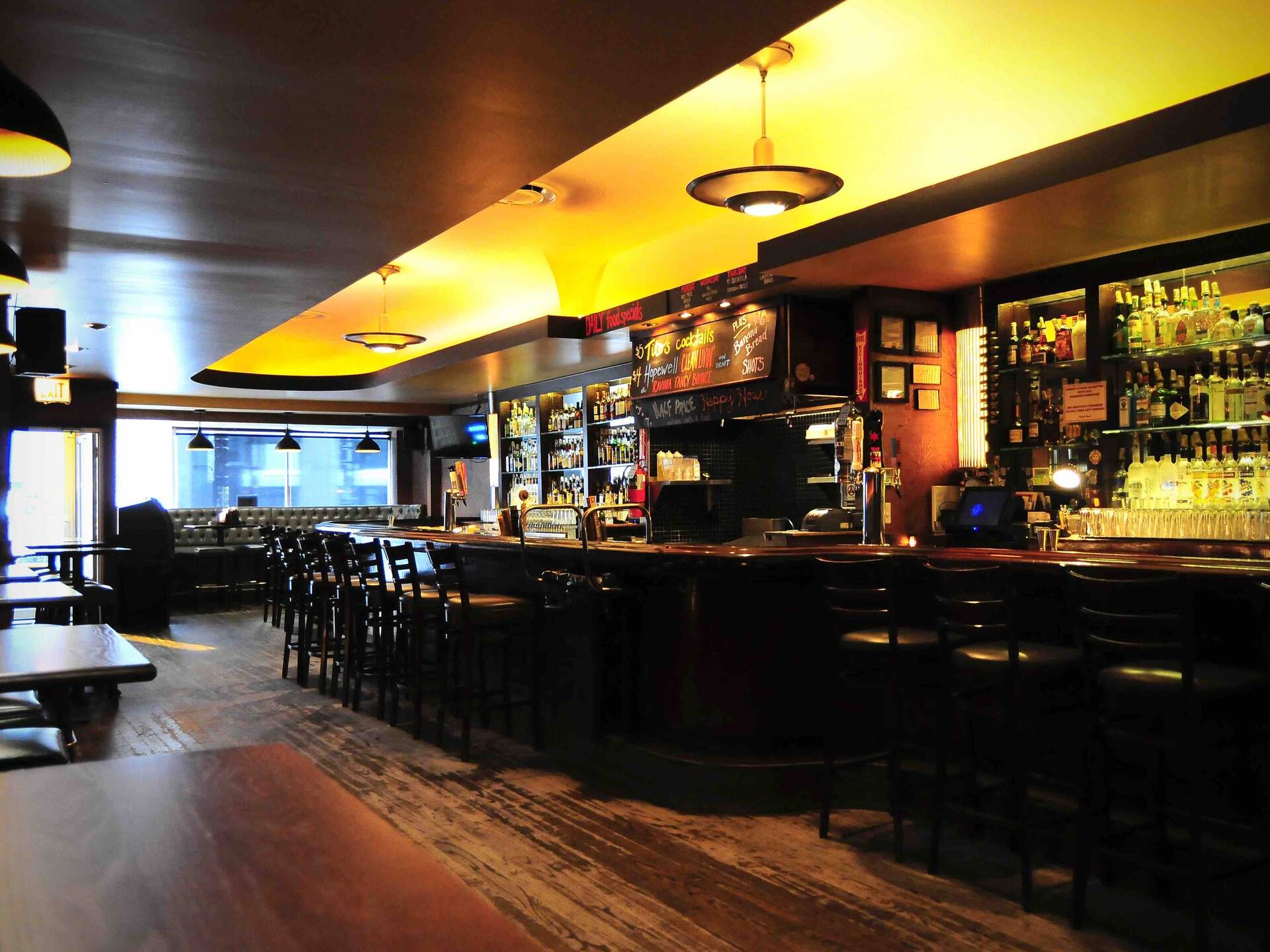 16 Best Bars in Wicker Park and Bucktown for a Drink