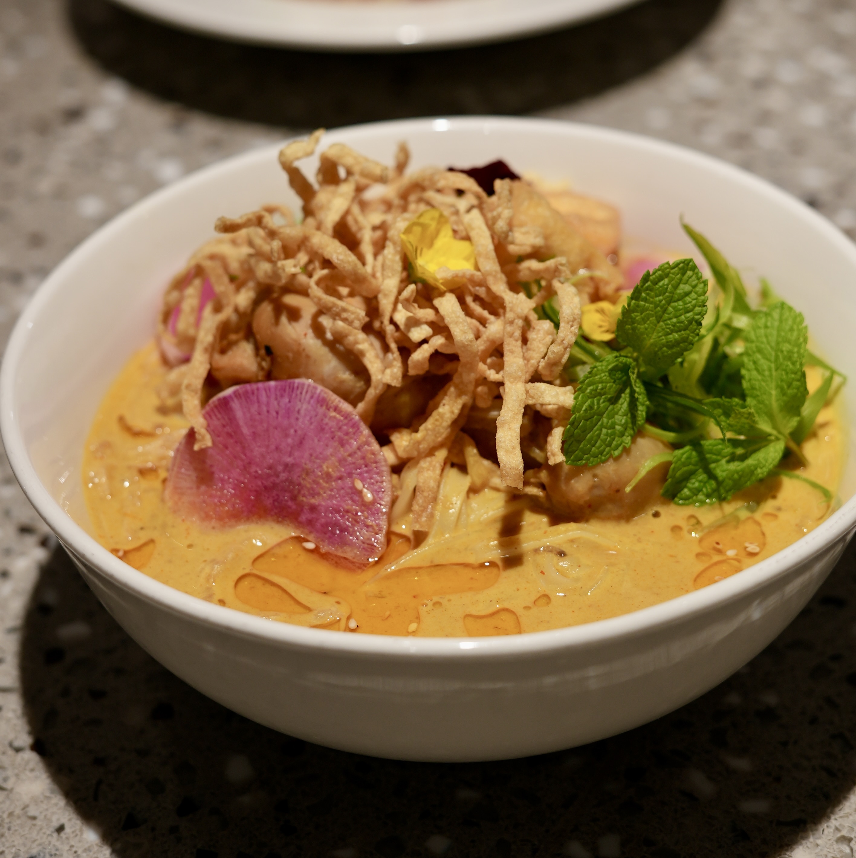 L'un des meilleurs chefs du Canada, Chanthy Yen, reçoit un prix ...